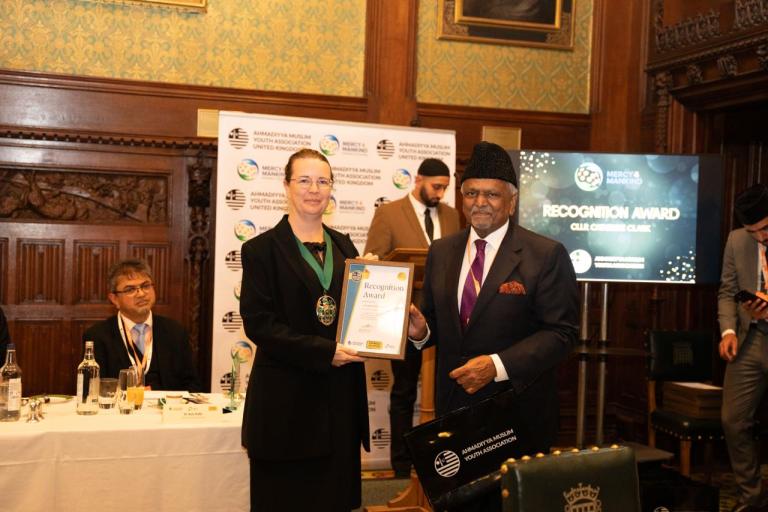 EHDC honoured by award from Ahmadiyya Muslim Community | East Hampshire ...